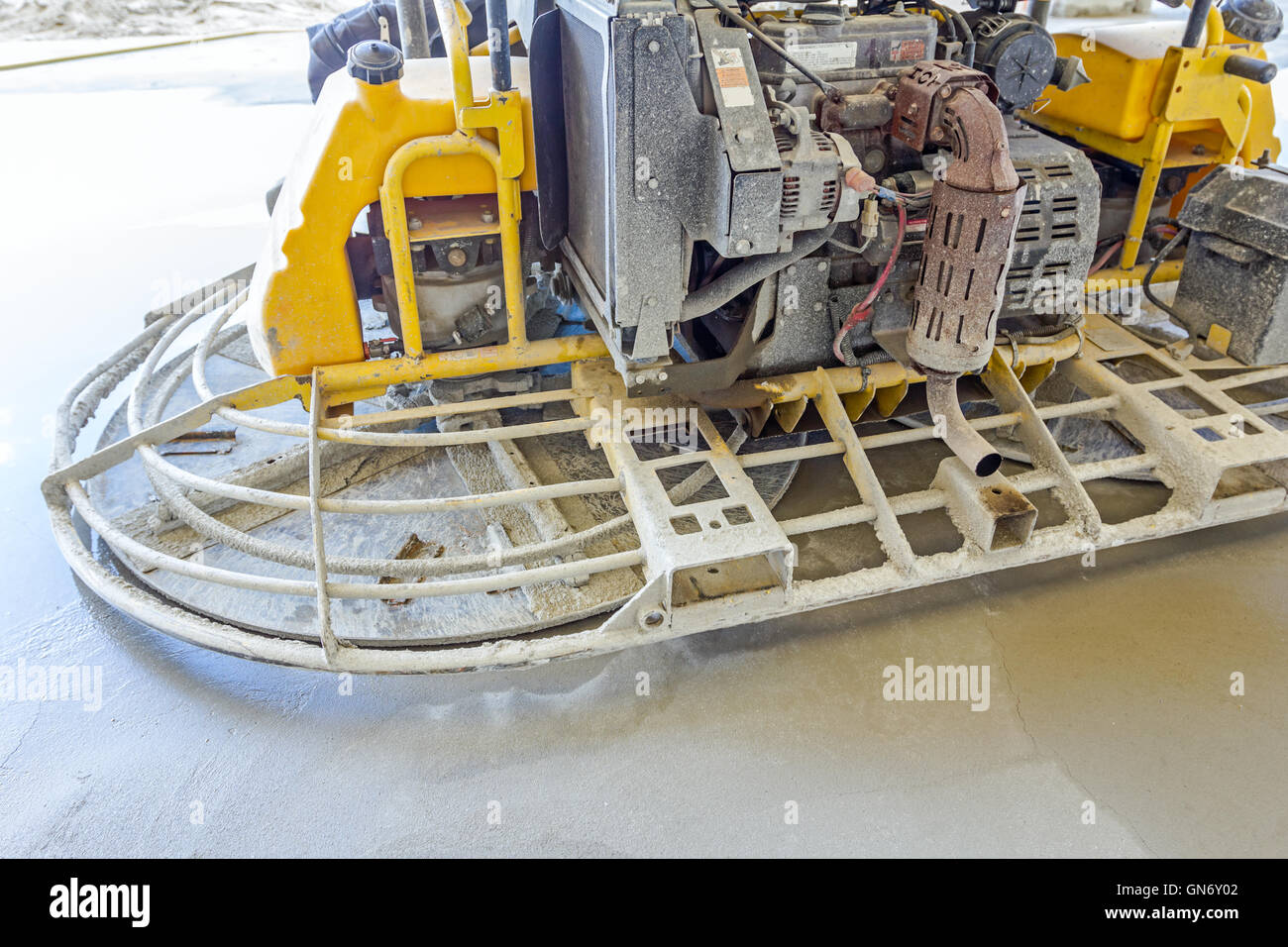 Concrete smooth float finish hi-res stock photography and images - Alamy
