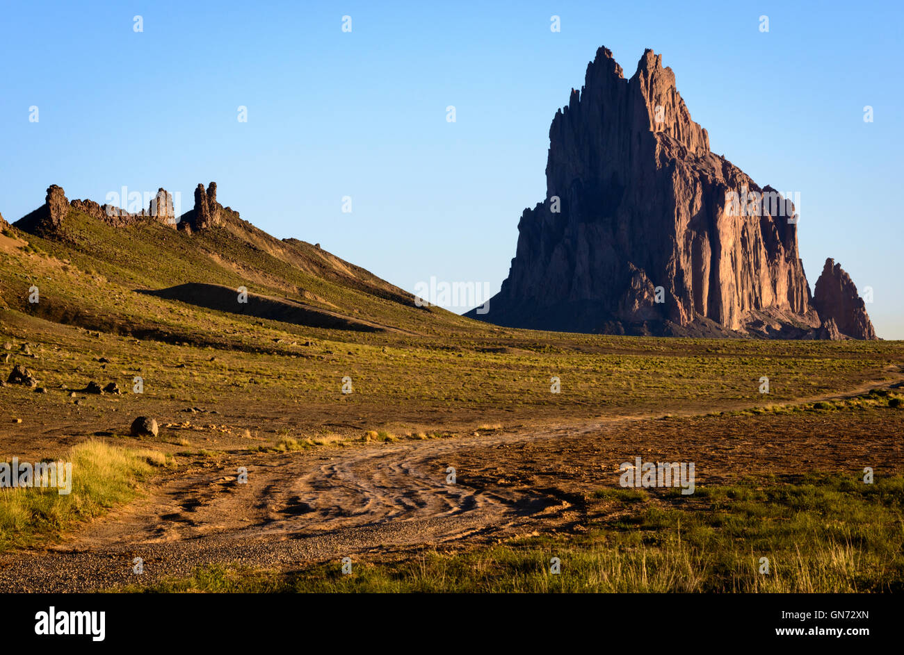 Shiprock hi-res stock photography and images - Alamy