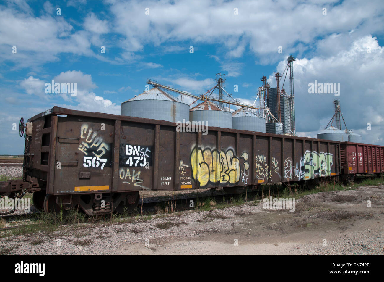 Freight train carriages with graffiti in Prosper Texas Stock Photo - Alamy