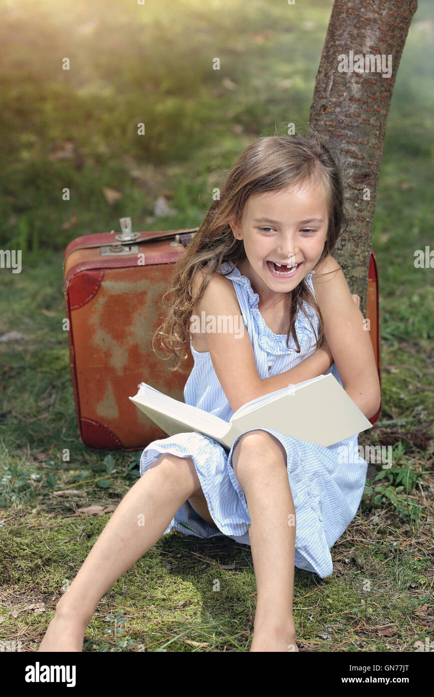 Kid book summer sun hi-res stock photography and images - Alamy