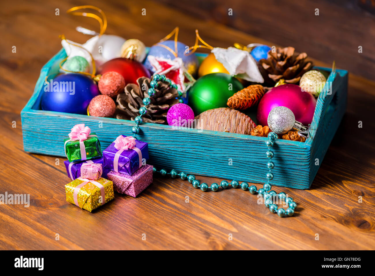 Box balls border hi-res stock photography and images - Alamy
