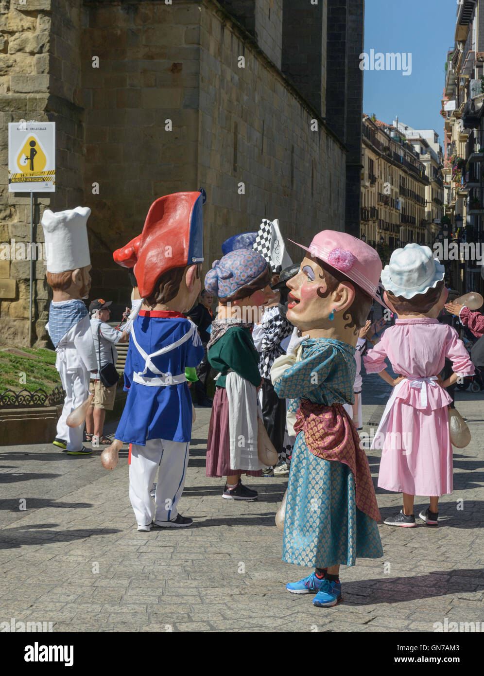 Cabezudos hi-res stock photography and images - Alamy