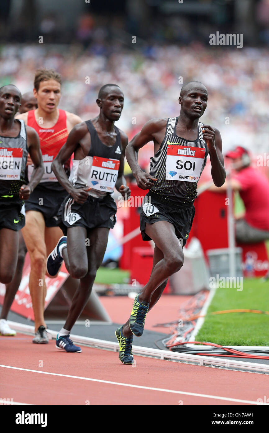 Edwin Cheruiyot SOI and Cyrus RUTTO competing in Men's 5000m at the ...