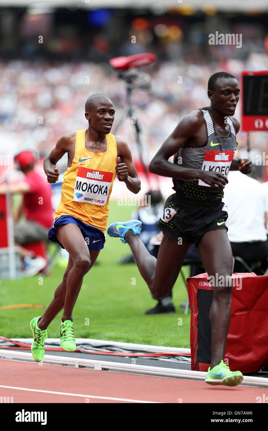 Stephen MOKOKA and Isiah Kiplangat KOECH competing in Men's 5000m at ...