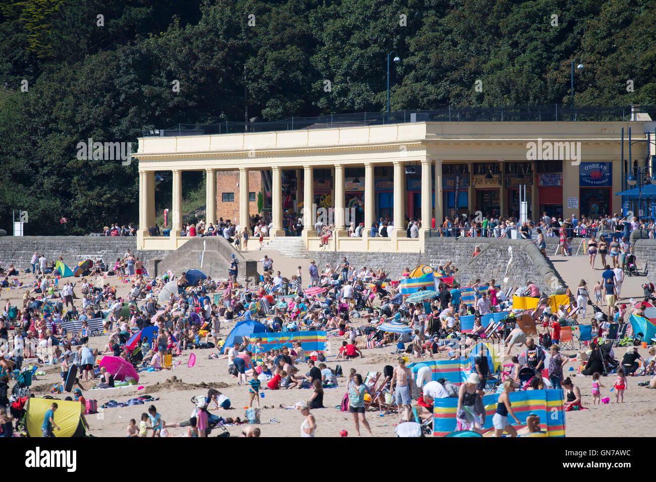 Barry island south wales hi-res stock photography and images - Alamy