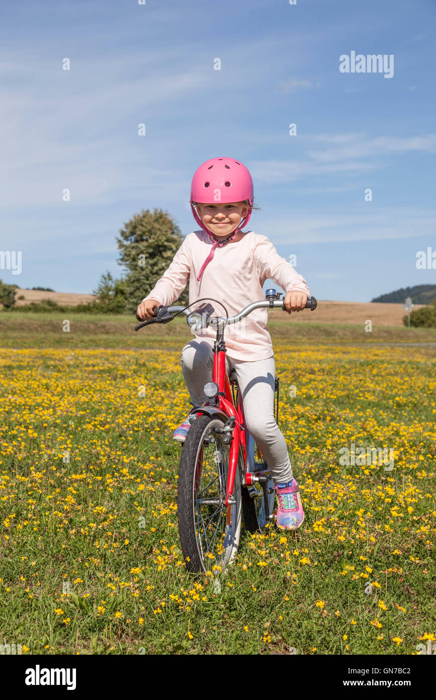 Child girl cycle hi-res stock photography and images - Alamy