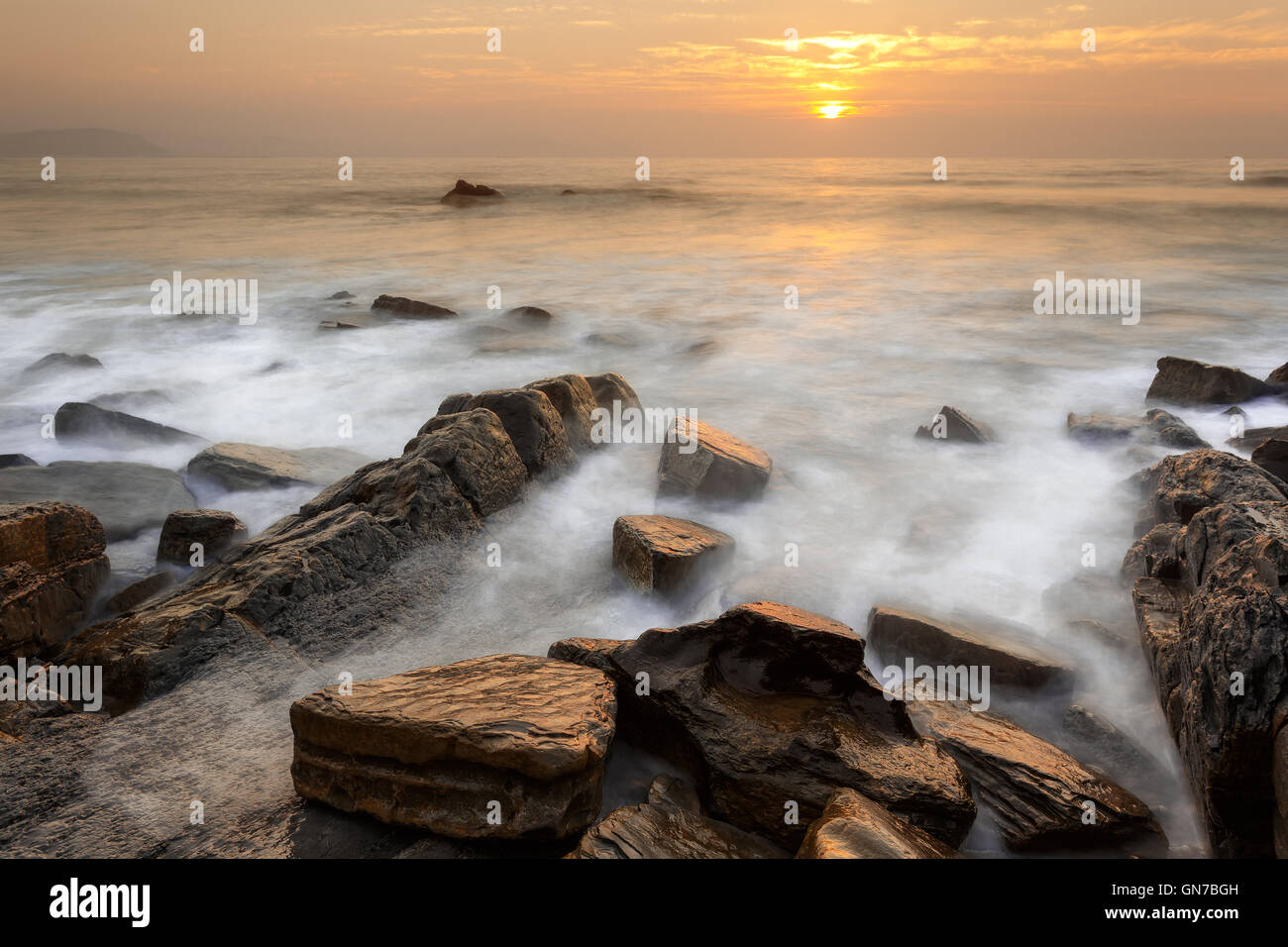 Barrika beach hi-res stock photography and images - Alamy