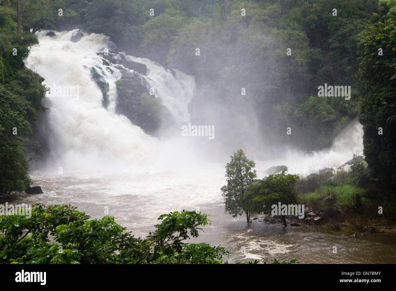 Cachoeiras do Binga, Angola, Waterfalls Keve river, Conda Angola Stock ...