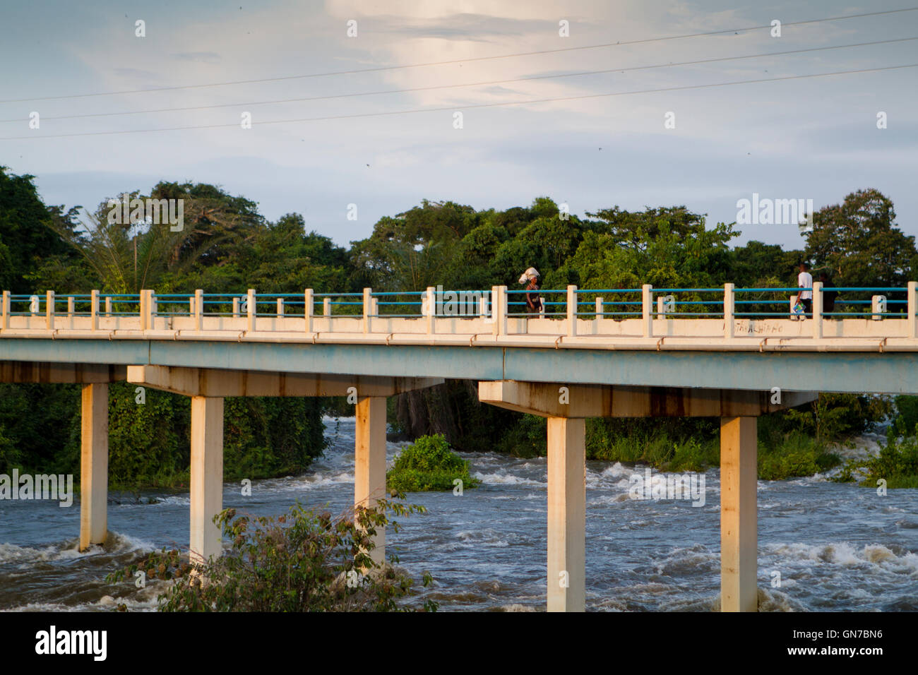 Angola people hi-res stock photography and images - Alamy