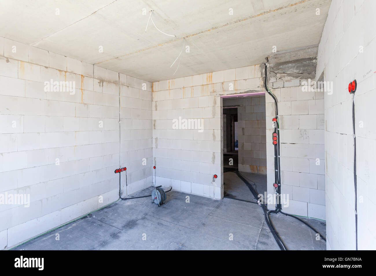 New house construction Stock Photo - Alamy