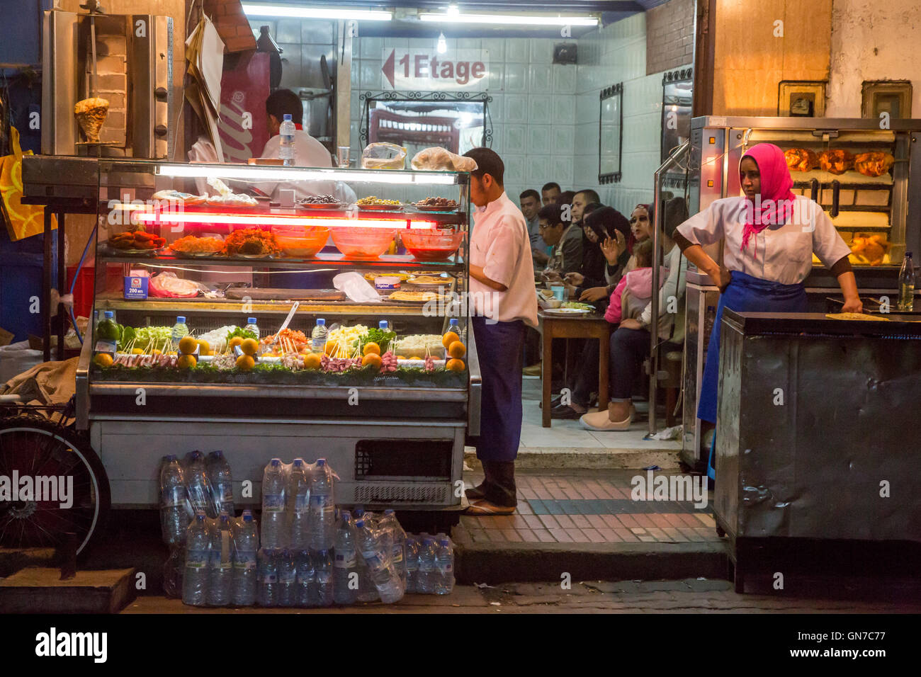Fast Food Restaurant At Night High Resolution Stock Photography and ...