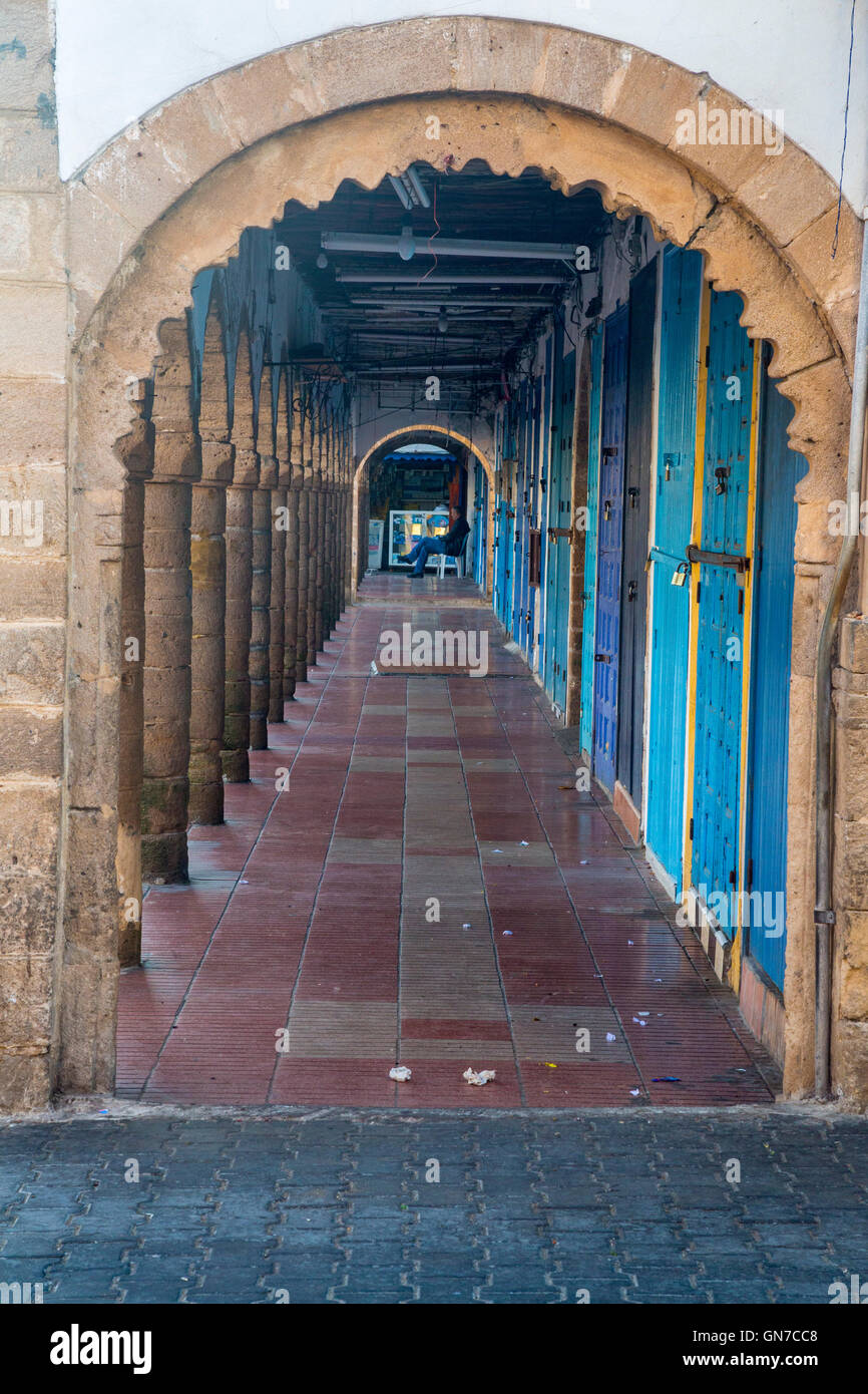 Open arcade hi-res stock photography and images - Alamy