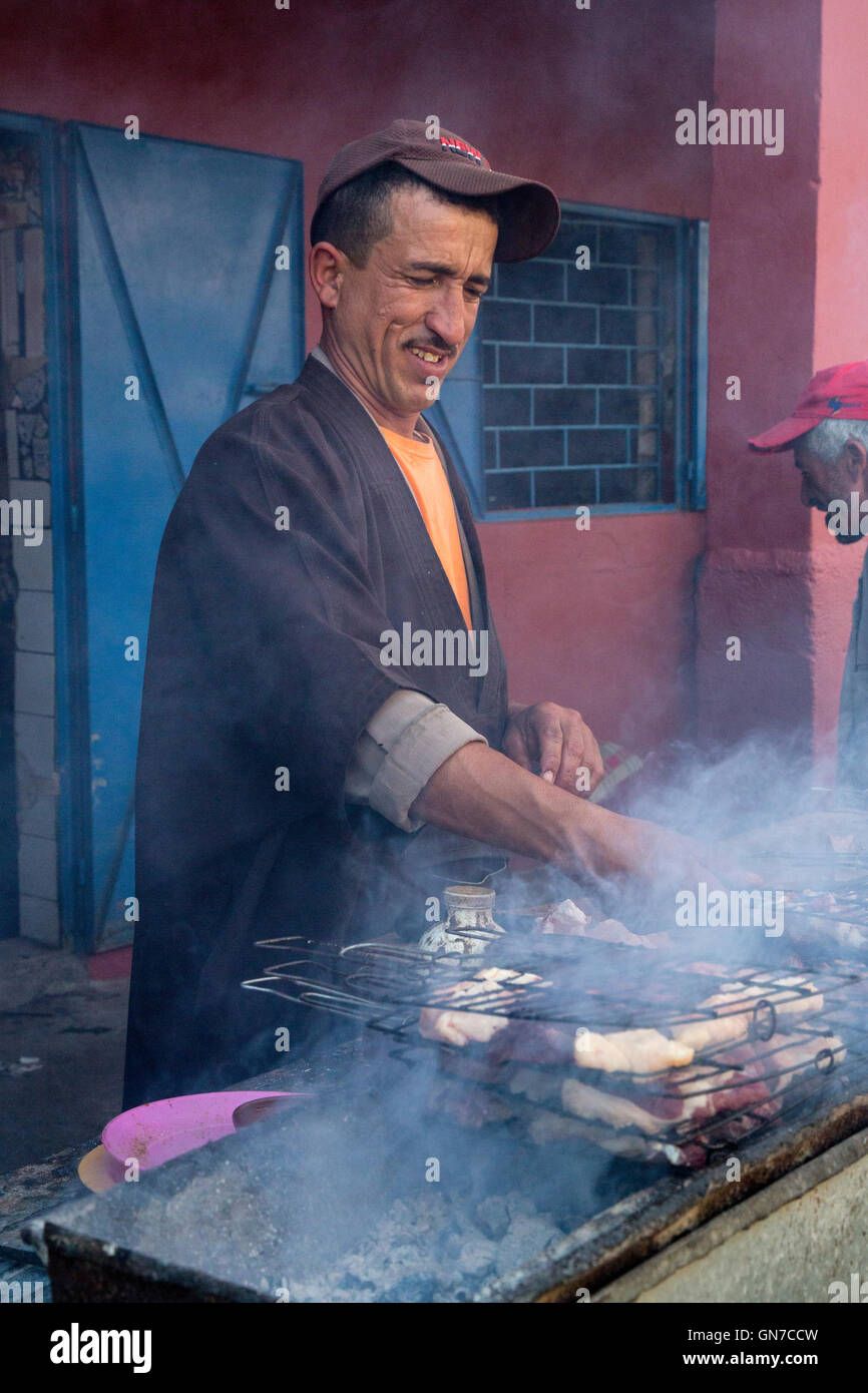Moroccan man grilling meat hi-res stock photography and images - Alamy