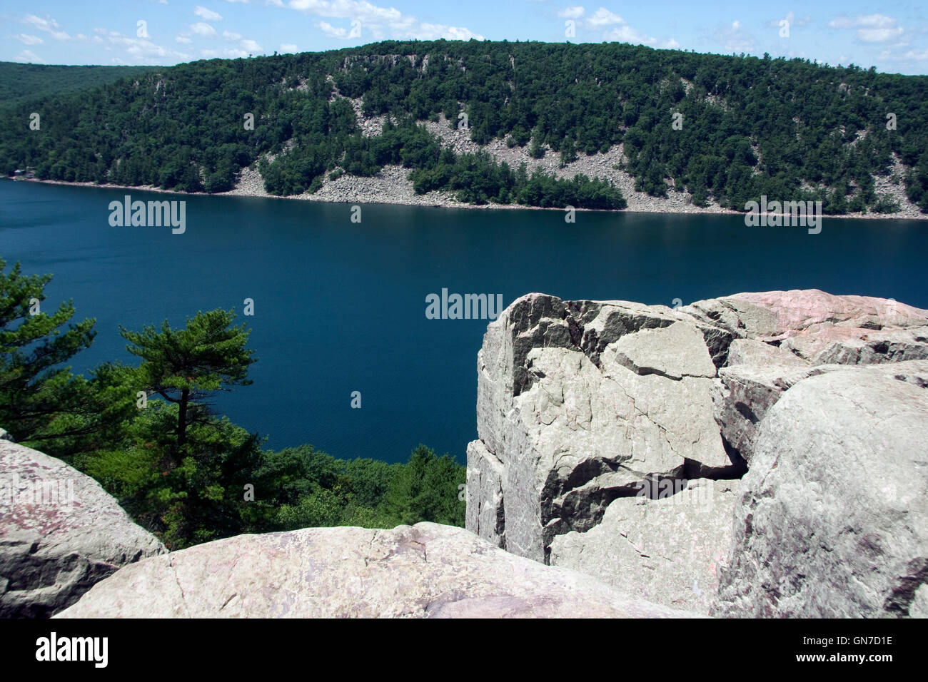 Devils Lake State Park High Resolution Stock Photography and Images - Alamy