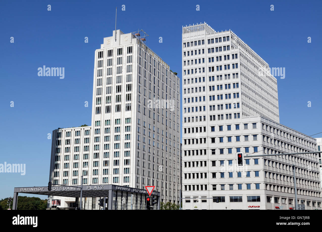 Beisheim Center / Ritz Carlton Hotel on Postdamer Platz, Berlin ...