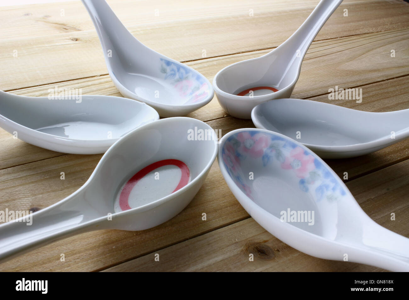 Chinese Soup Spoons Stock Photo - Alamy
