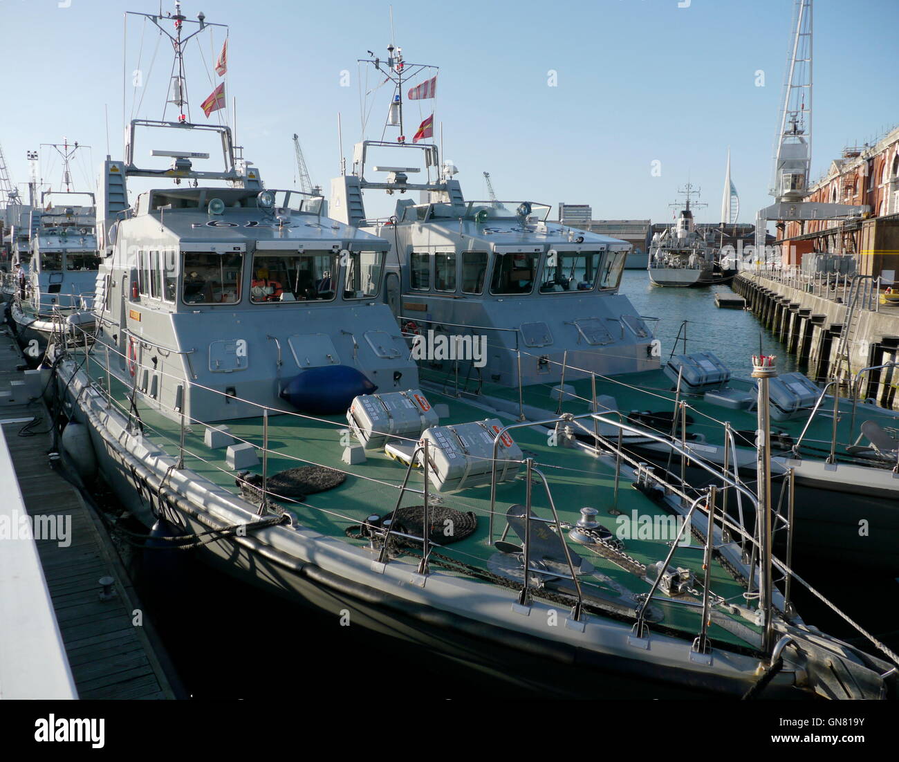 AJAXNETPHOTO. 29TH AUGUST, 2009. PORTSMOUTH, ENGLAND. - (L-R) PATROL ...