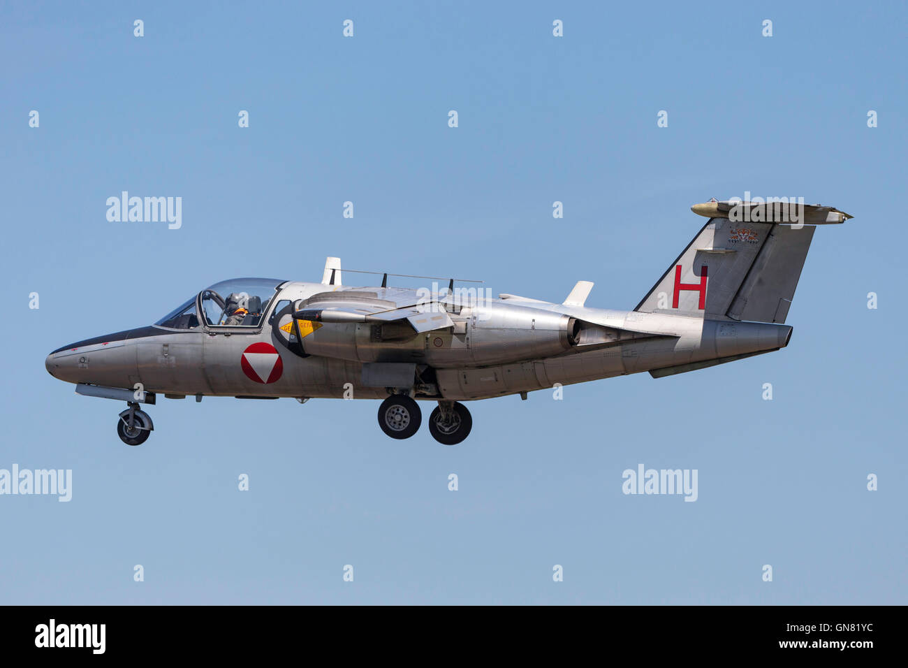 Saab 105 jet trainer austria hi-res stock photography and images - Alamy