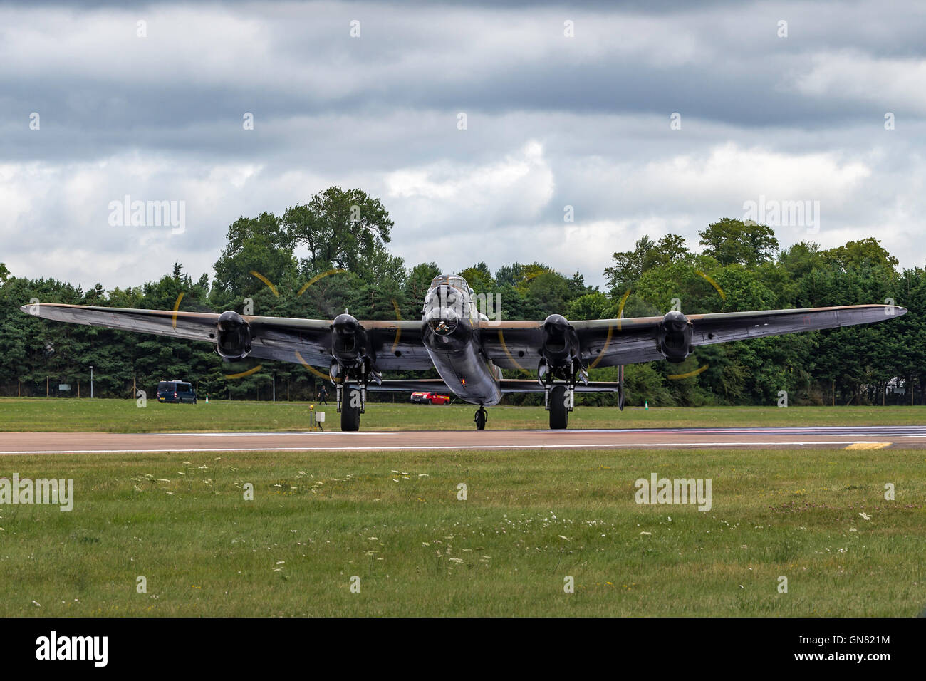 Raf bomber pilot wwii hi-res stock photography and images - Alamy