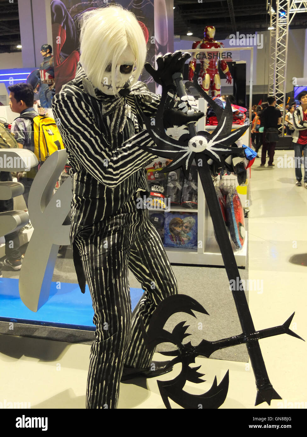Pasay City, Philippines. 28th Aug, 2016. A male cosplayer posed at the ...