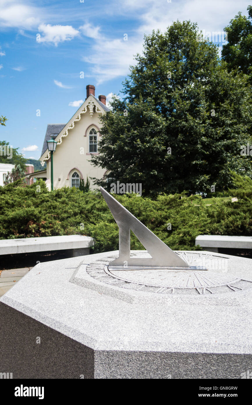 School with sundial hi-res stock photography and images - Alamy