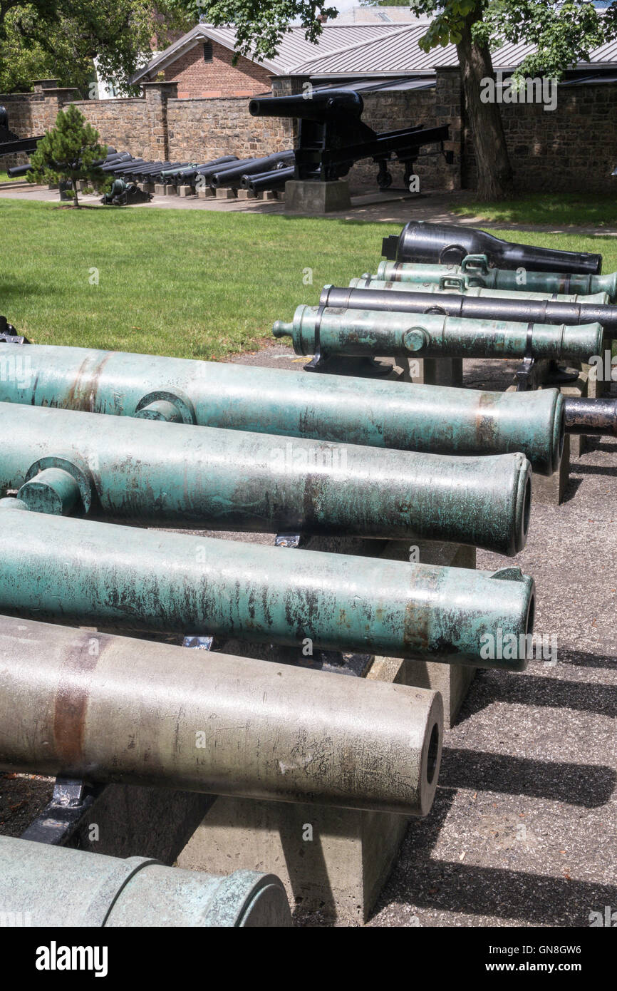 Cannons on Trophy Point, USMA, West Point, NY Stock Photo - Alamy