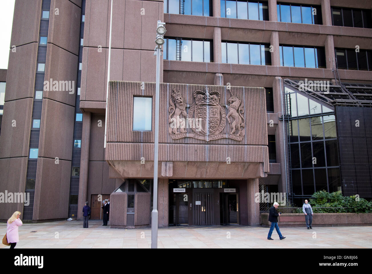 Queen Elizabeth Law Court Liverpool High Resolution Stock Photography and Images - Alamy