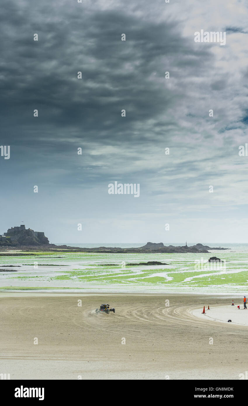 Sand racing hi-res stock photography and images - Alamy