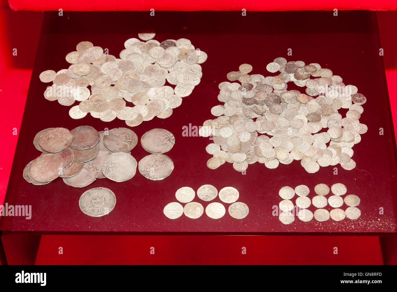 Display of coins hi-res stock photography and images - Alamy