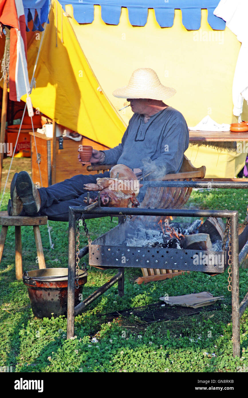 Pig medieval spit hi-res stock photography and images - Alamy