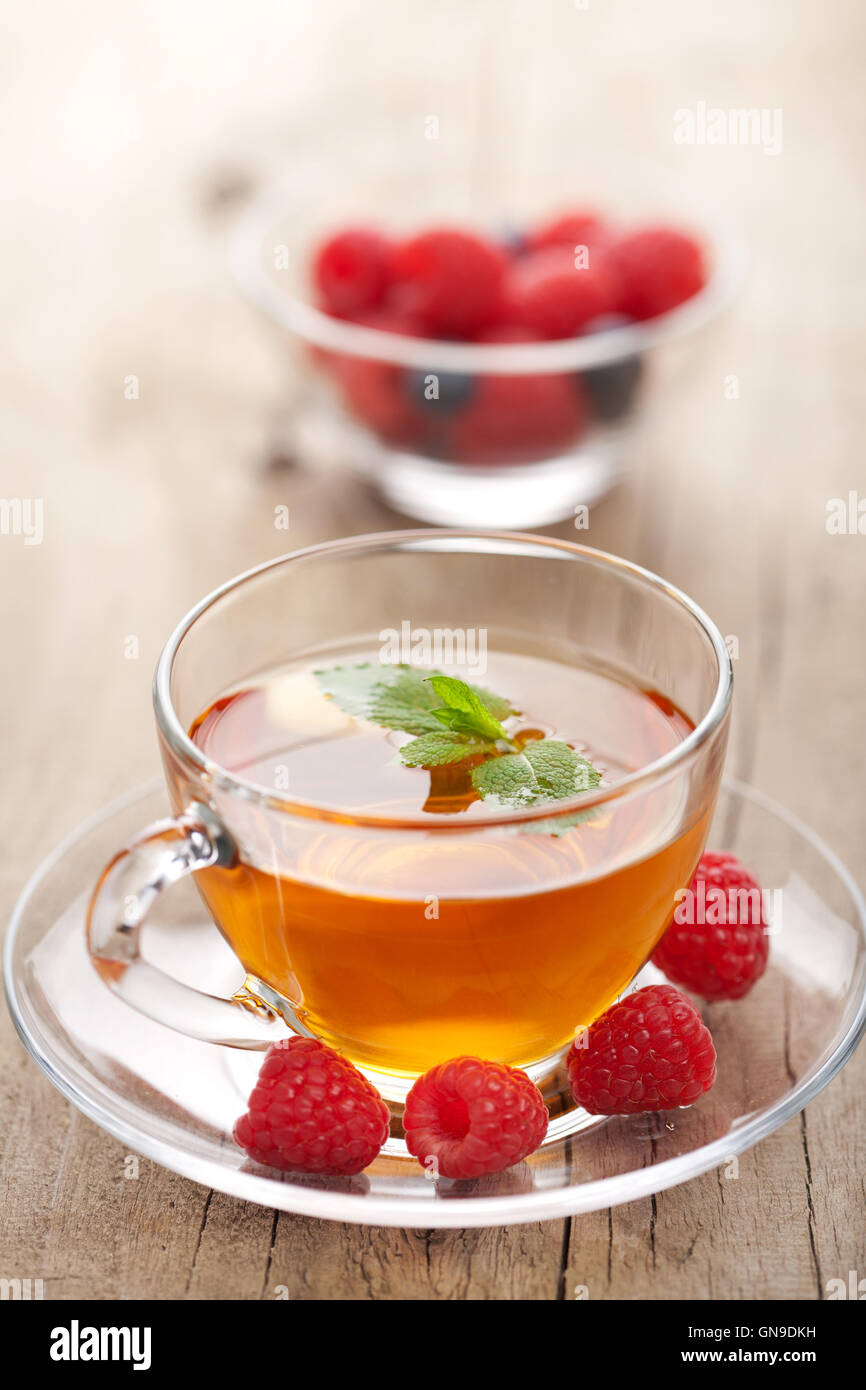 tea with mint and berry Stock Photo - Alamy