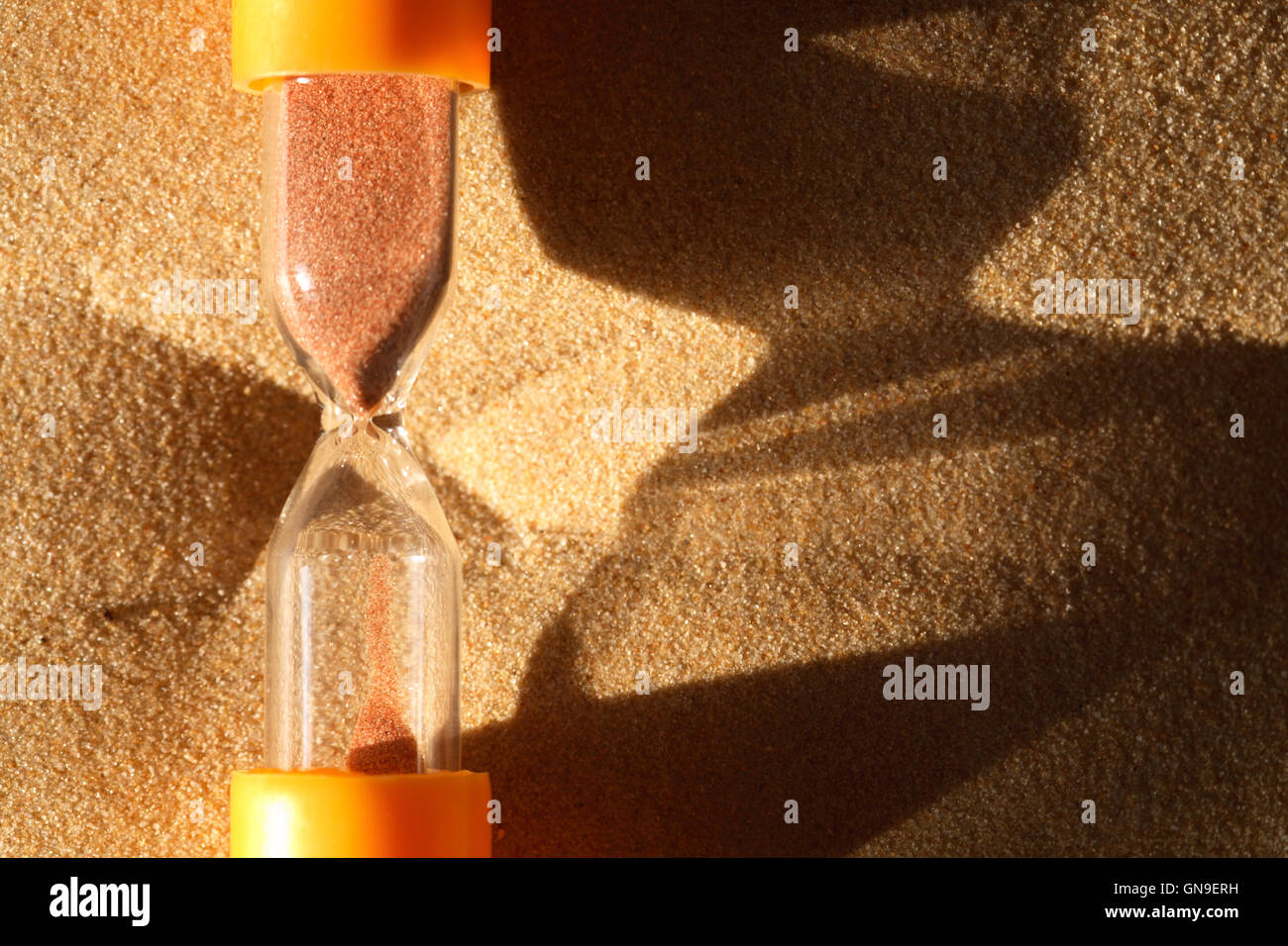 Flowing time hi-res stock photography and images - Alamy