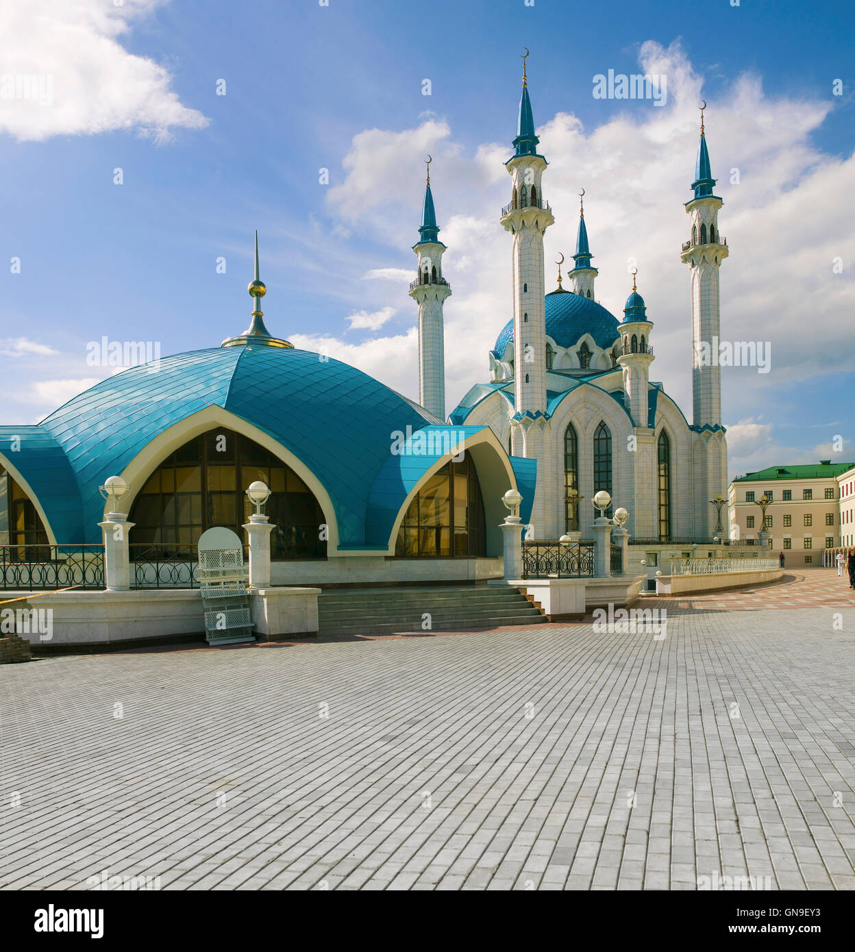 Muslim mosque in Kazan Stock Photo - Alamy