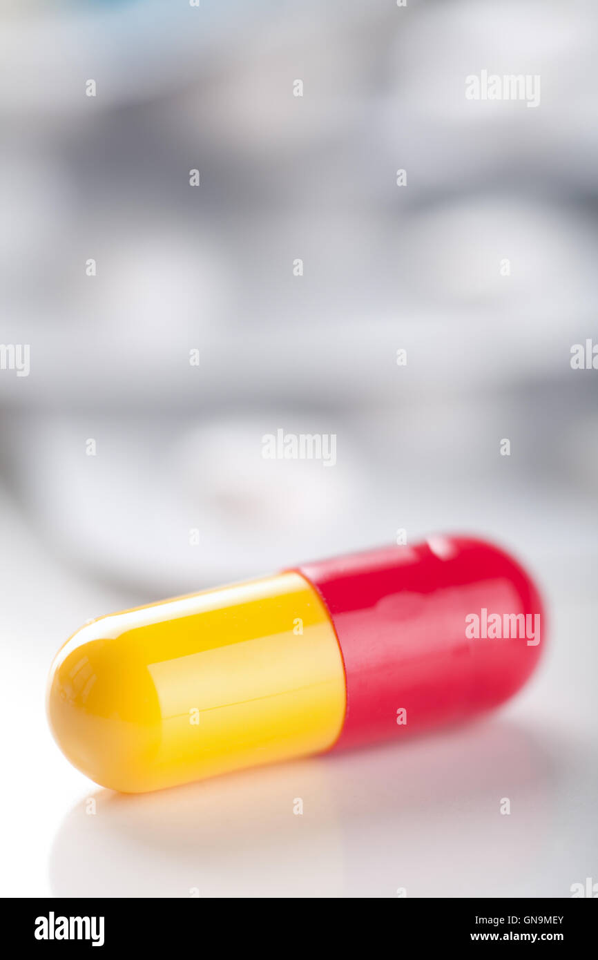 Blister capsule hi-res stock photography and images - Alamy