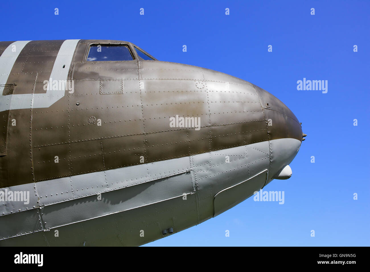 Airplane nose hi-res stock photography and images - Alamy
