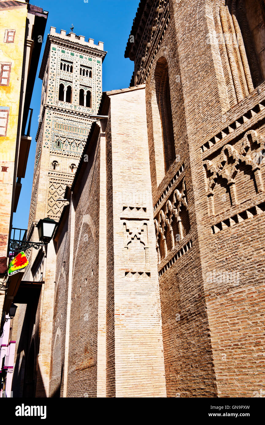 Cityscapes of Zaragoza Stock Photo - Alamy