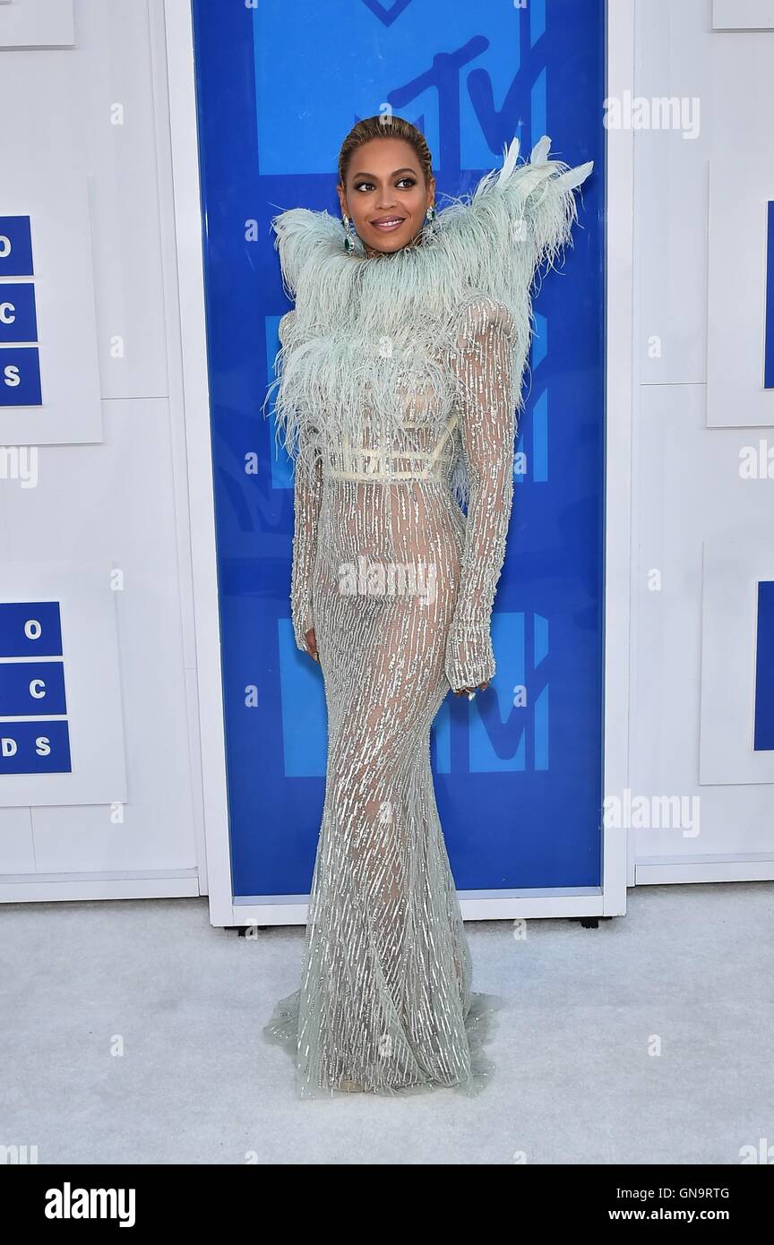 New York, NY, USA. 28th Aug, 2016. Beyonce Knowles at arrivals for 2016 ...