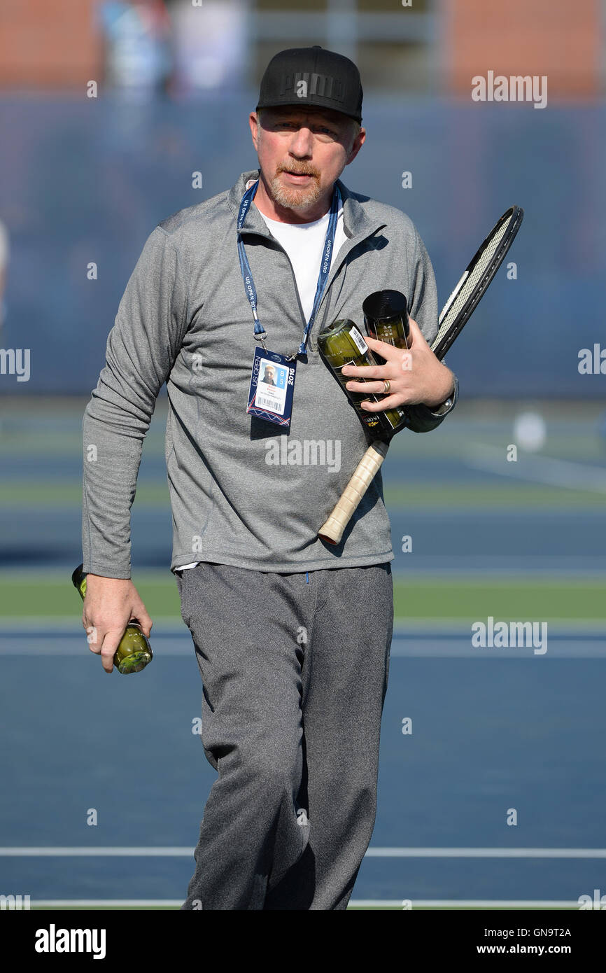 New York, USA. 28th Aug, 2016. Boris Becker on the practice court at ...