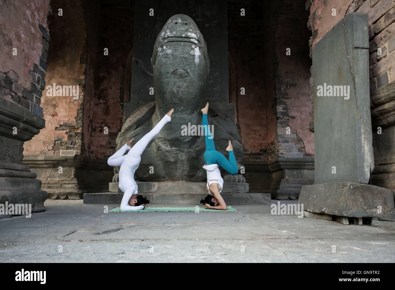 Shiyan, Shiyan, China. 29th Aug, 2016. Shiyan, CHINA- August 21 2016 ...