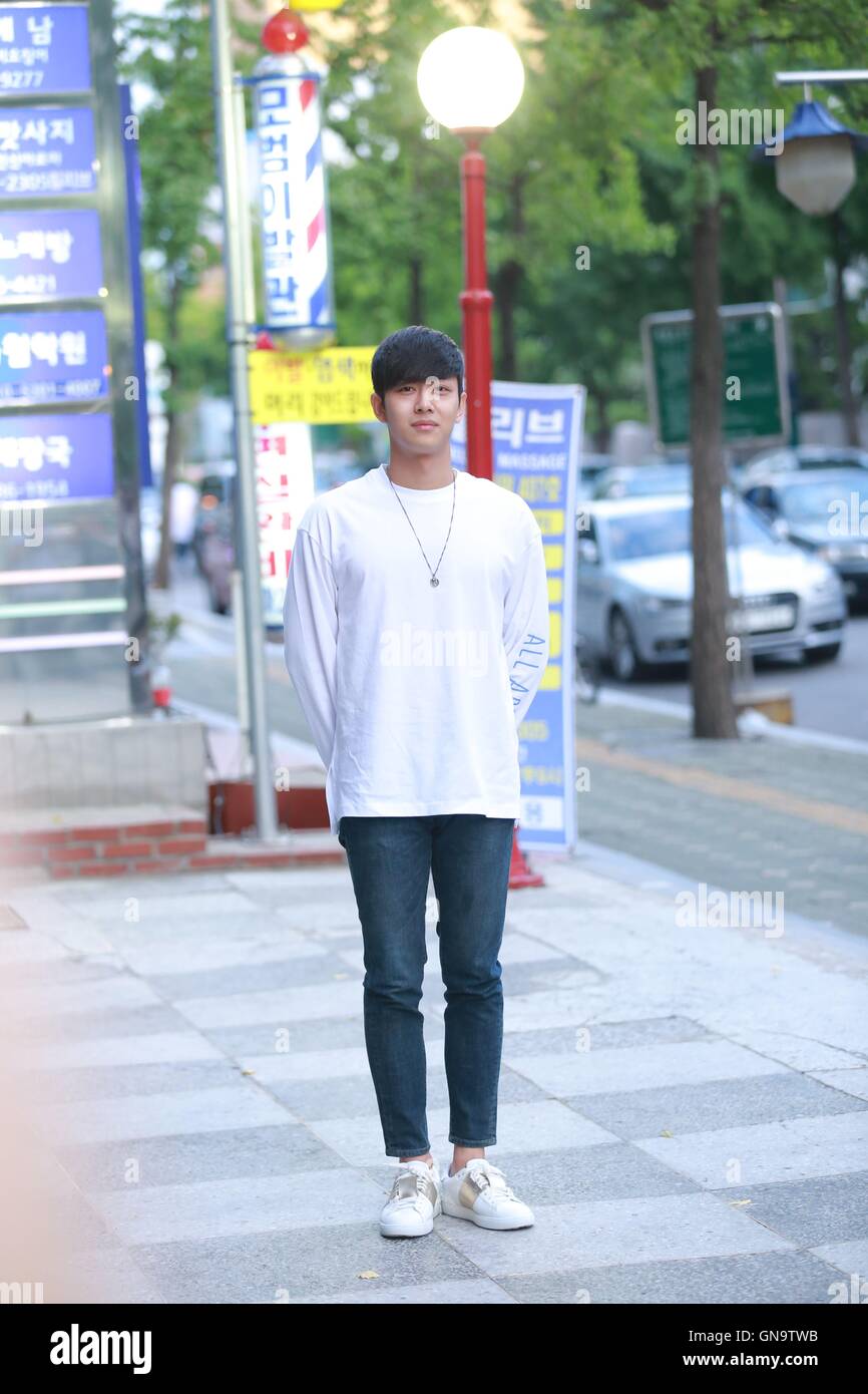 Seoul, Korea. 28th Aug, 2016. Seung-yeon Han, Park EunBin, Park Hye Soo ...