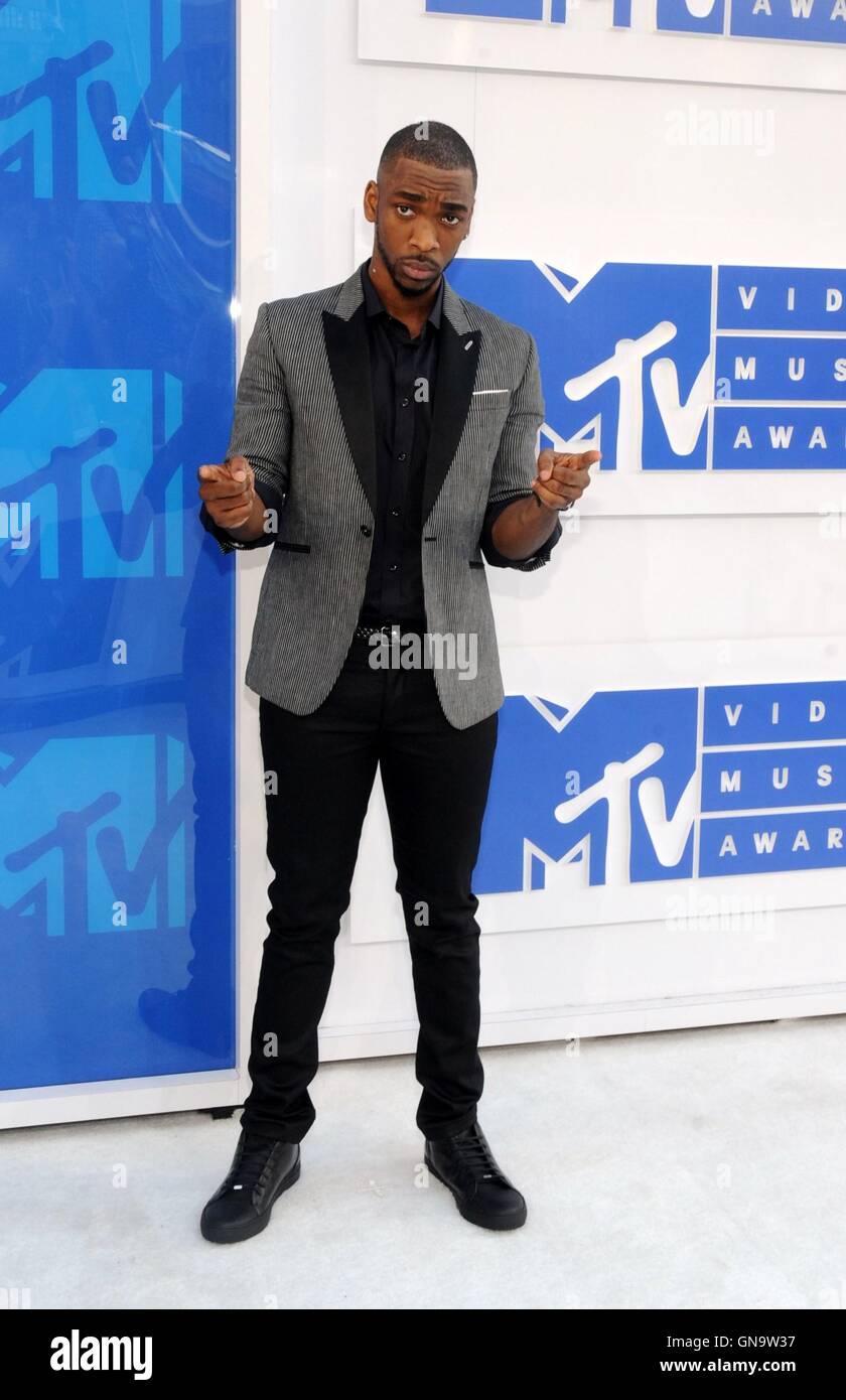 NEW YORK, NY - AUGUST 28:Jay Pharoah attend the 2016 MTV Video Music ...
