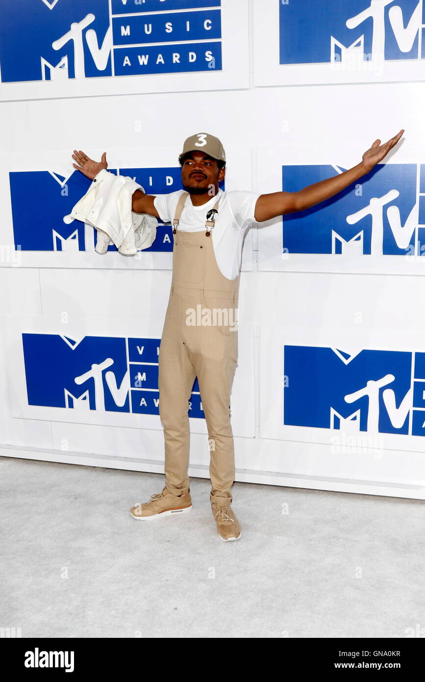 Chance the Rapper attends the MTV Video Music Awards, VMAs, at Madison ...