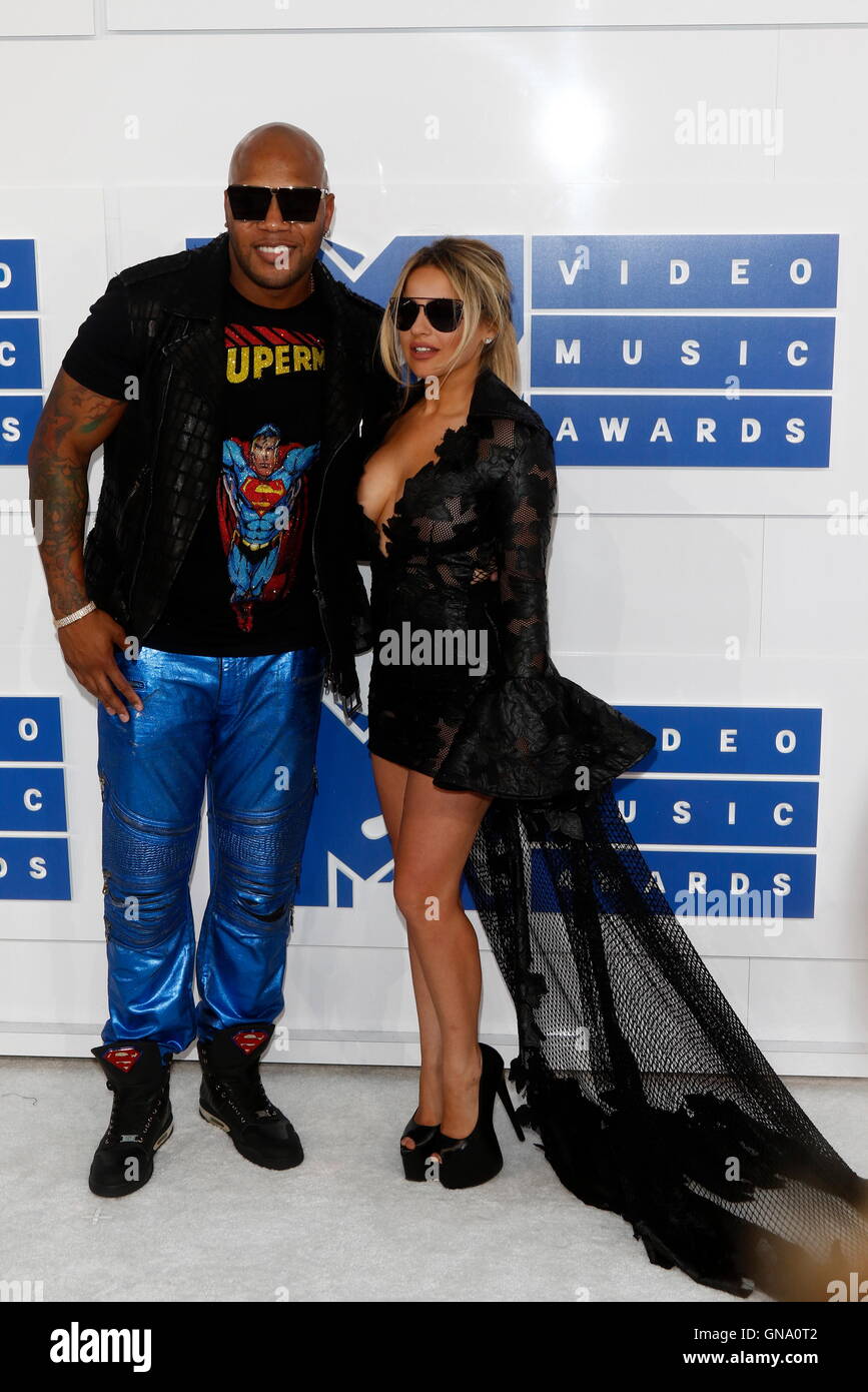 New York, Us. 29th Aug, 2016. Flo Rida and guest (r) attend the MTV ...