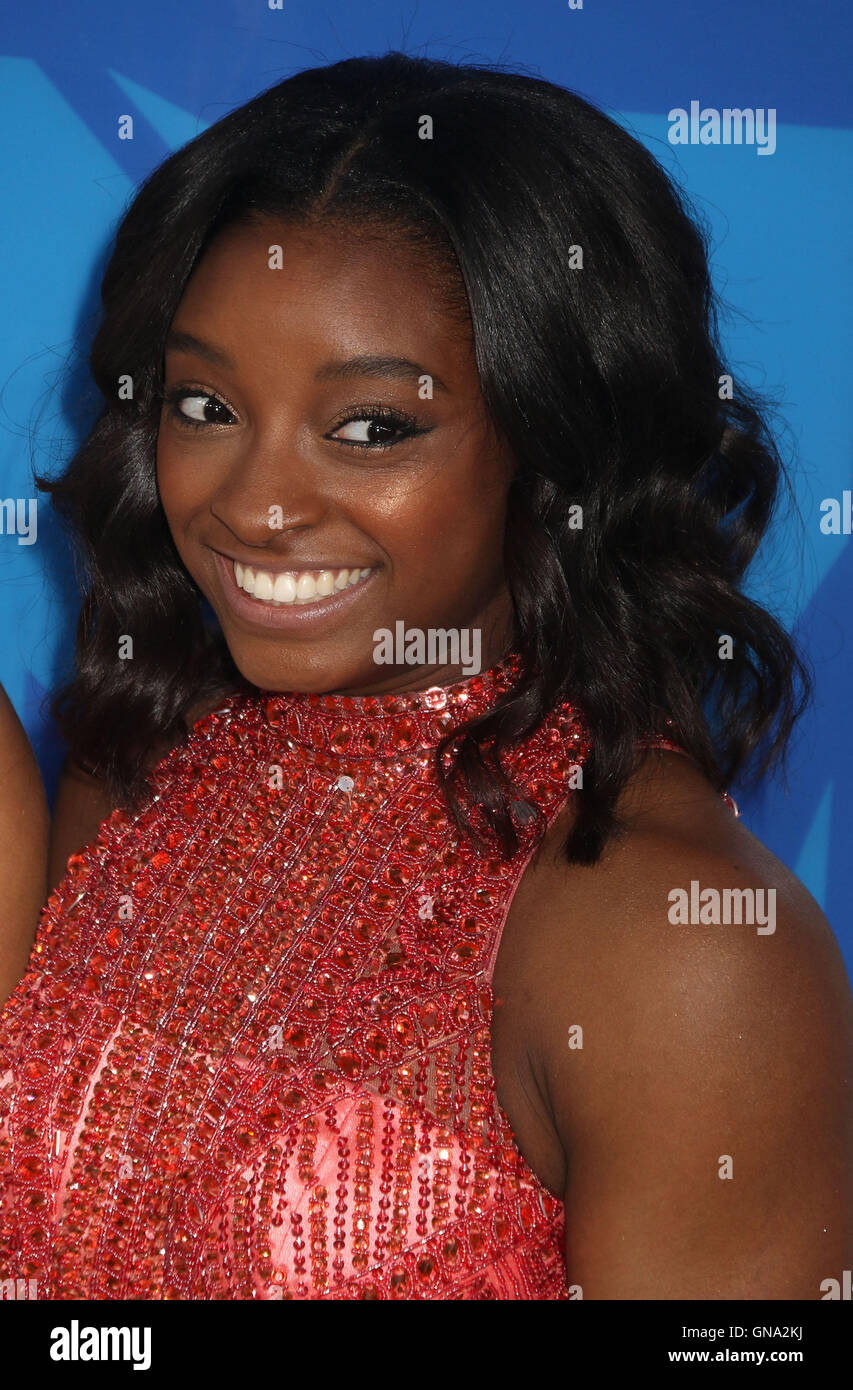New York, New York, USA. 28th Aug, 2016. Olympic gymnast SIMONE BILES ...