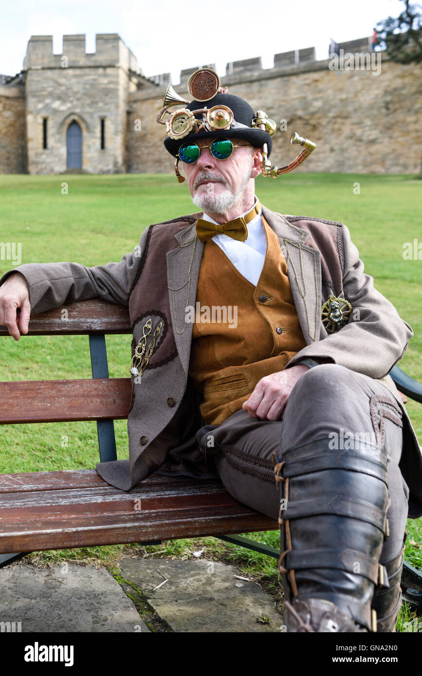 Lincoln, UK. 29th Aug, 2016. Last day of the biggest steampunk festival ...