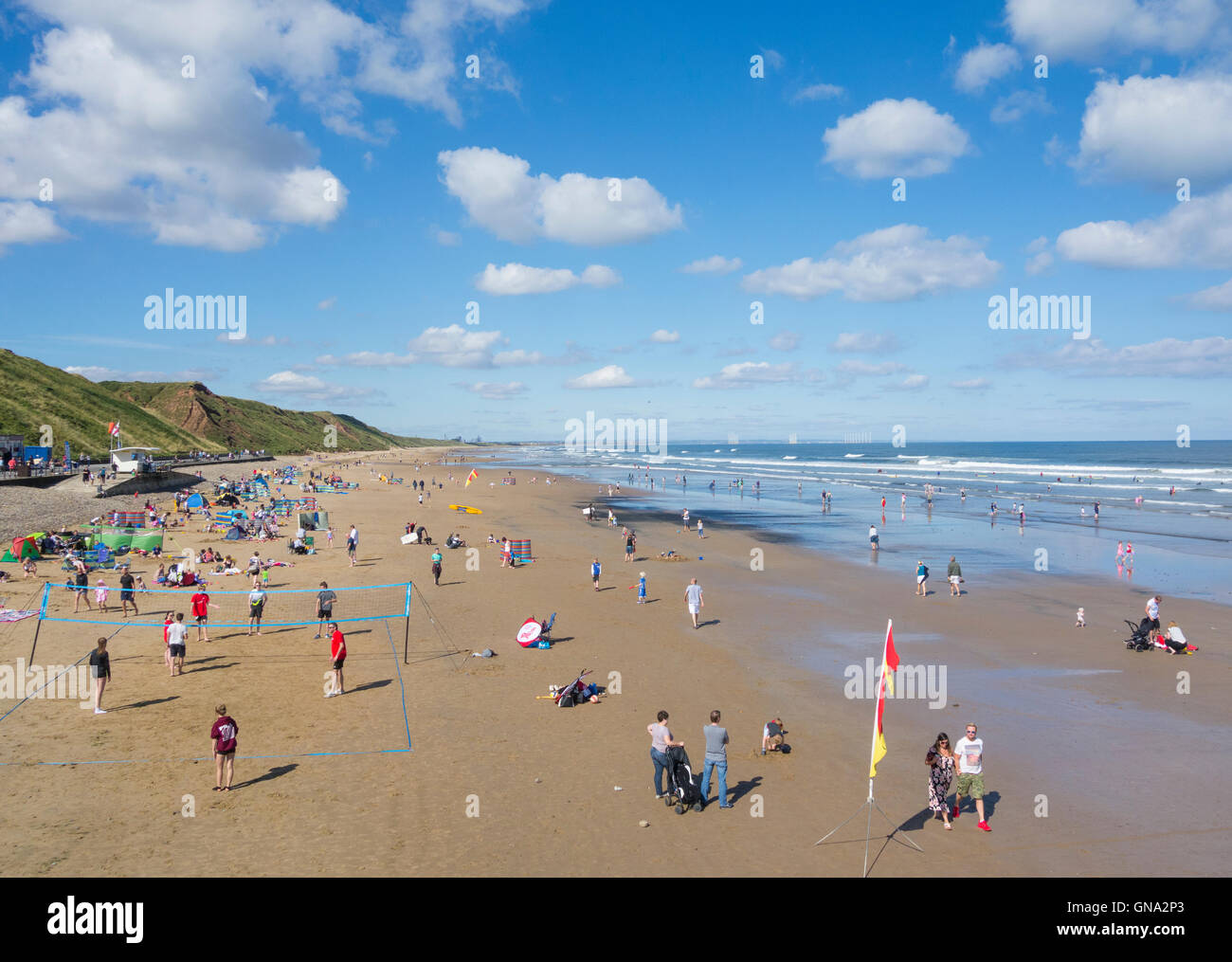Saltburn beach view hi-res stock photography and images - Alamy