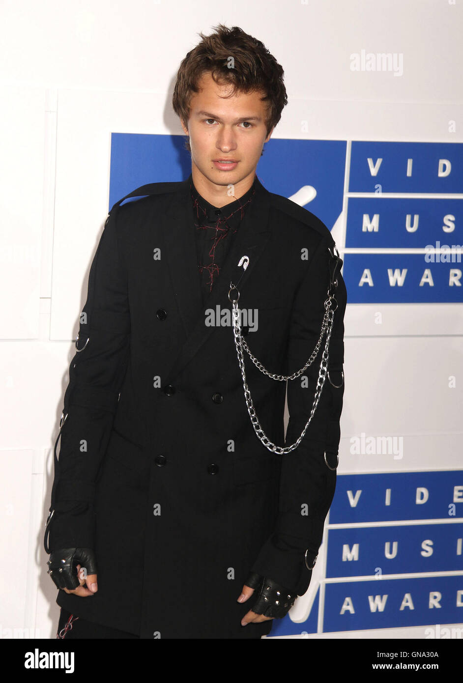 New York, New York, USA. 28th Aug, 2016. Actor ANSEL ELGORT attends the ...