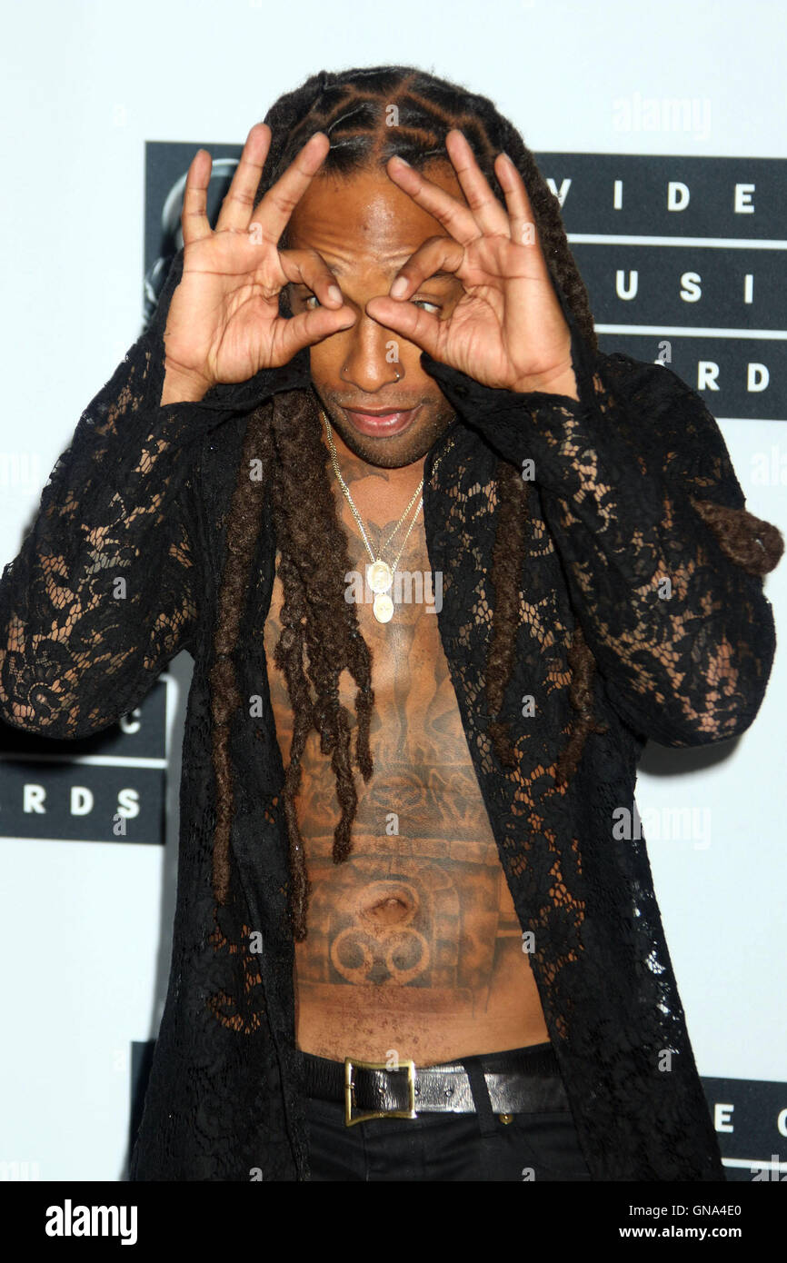 New York, New York, USA. 28th Aug, 2016. Hip hop artist TY DOLLA $IGN ...