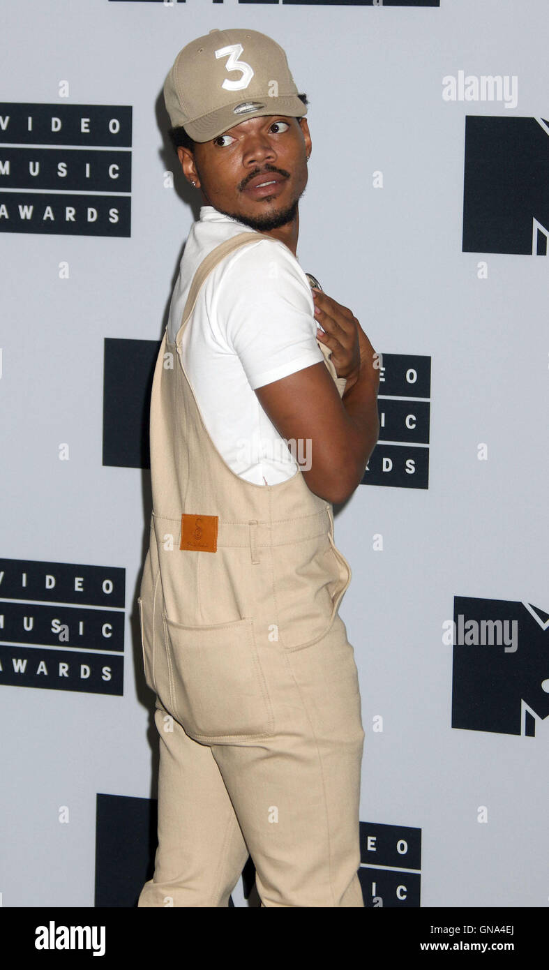 New York, New York, USA. 28th Aug, 2016. CHANCE THE RAPPER poses for ...