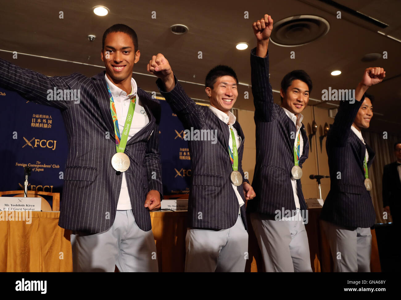 Tokyo, Japan. 29th Aug, 2016. Japanese 4 x 100m relay team members (L-R ...